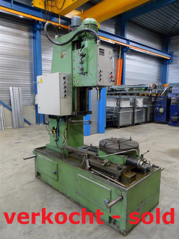 PFAU flens boor - tap machine - verkocht model : P11 500 UN ...