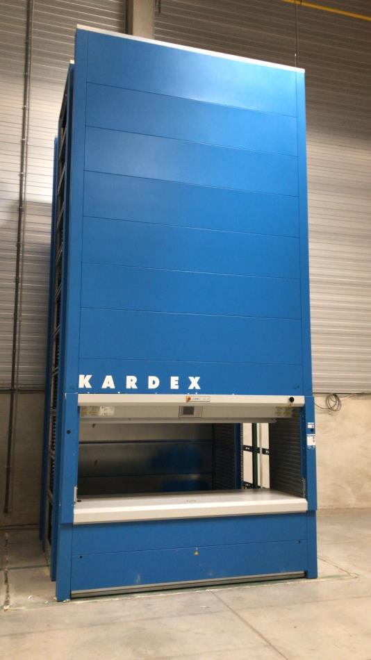 Kardex Shuttle XP250 - verkocht Hoogte : 5950 mm Paternosters / VLM ...