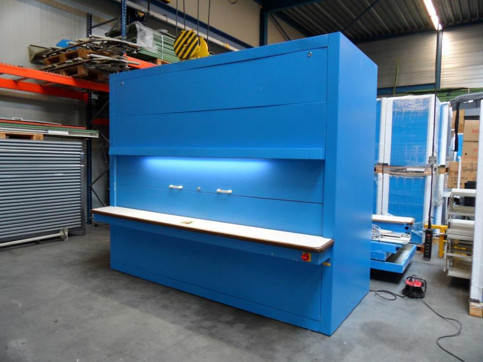 Megamat paternosterkast - Verkocht Hoogte : 2260 mm VLM Vertical Lift ...