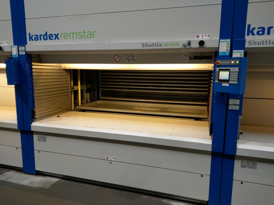 Kardex Shuttle XP500 - verkocht Hoogte : 10080 mm VLM Vertical Lift ...