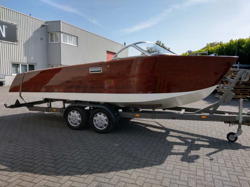 Boot - sold Eigenbouw volledig hout Diversen Machinehandel De Leeuw