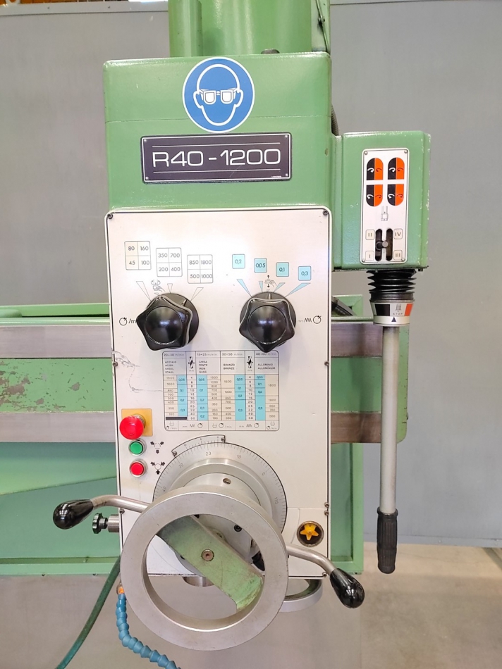 Radiaal boormachine G. Breda - verkocht Model : R 40 - 1200 ...