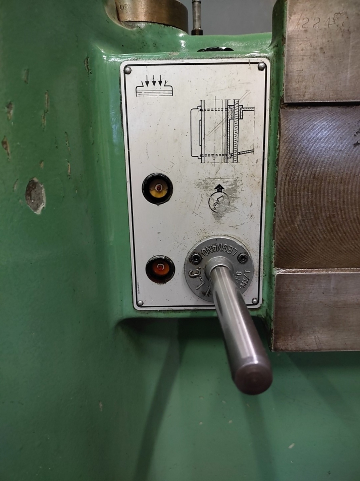 Radiaal boormachine G. Breda Model : R 40 - 1200 Boormachines ...