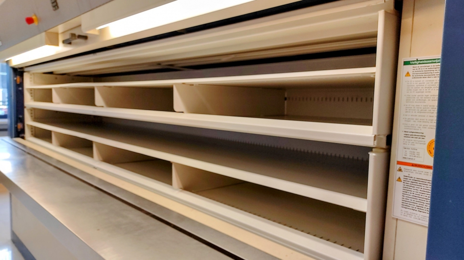 Hänel paternoster - verkocht Model : R936 Paternosters / VLM Liften ...