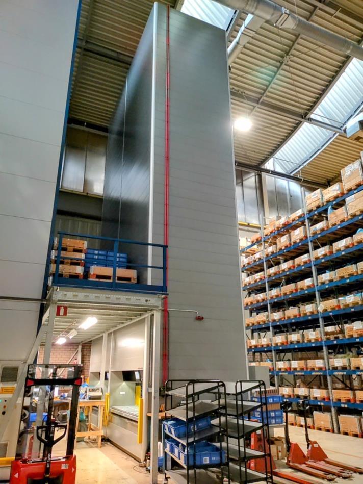 Schäfer Logimat lift nr. 2 - sold Hoogte : 13500 mm VLM Vertical Lift ...