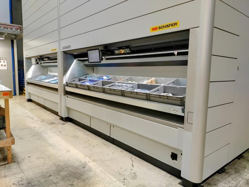 Schäfer Logimat lift nr. 5 Hoogte : 13450 mm VLM Vertical Lift ...